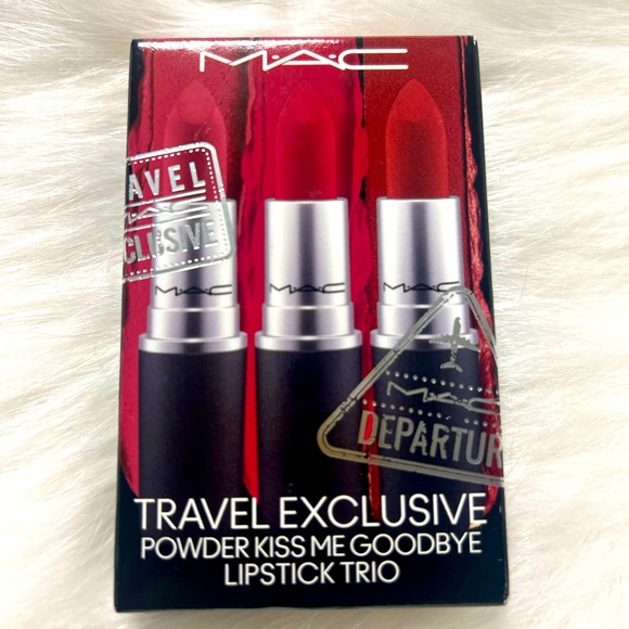 MAC Cosmetics | Makeup | Nib Mac Travel Exclusive Powder Kiss Me ...